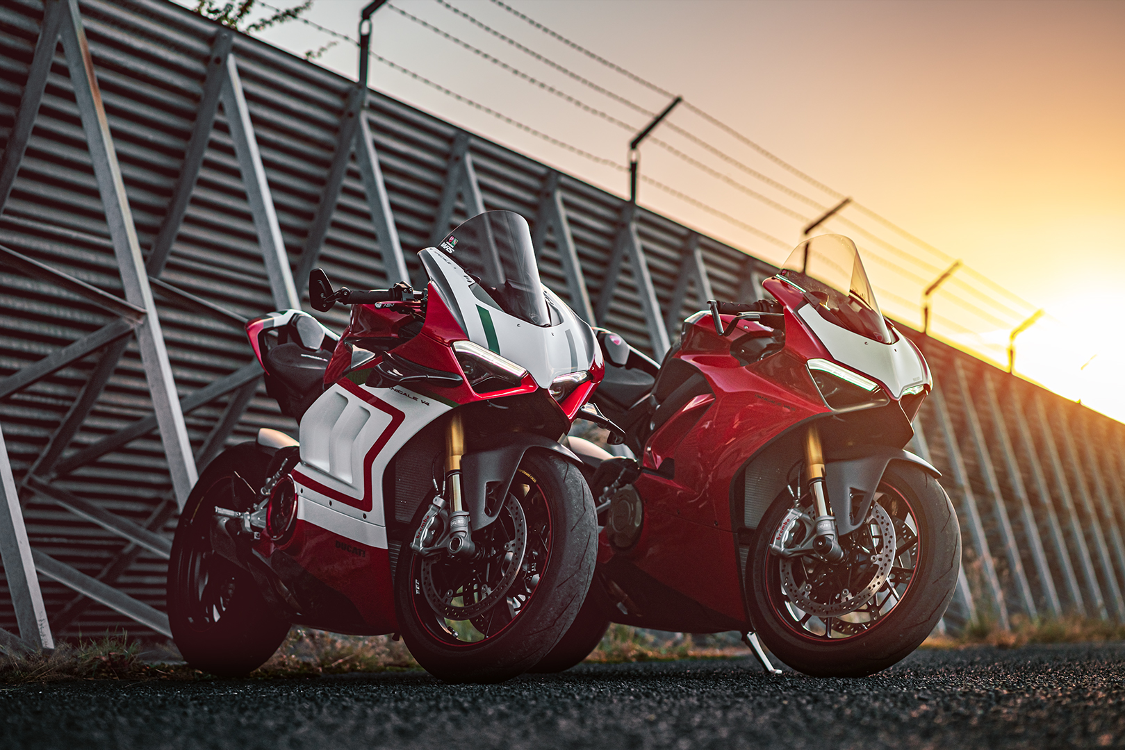 A Pair of Panigale V4’s - @ballestaedits